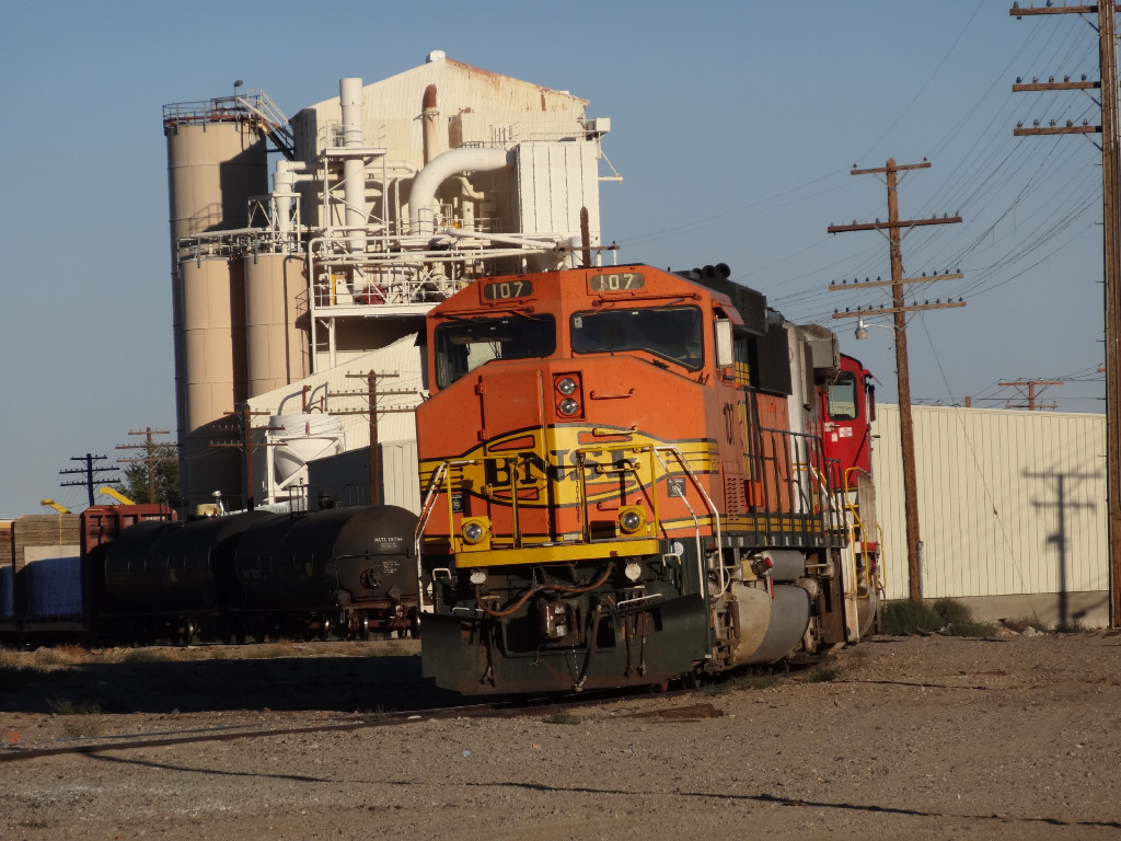 BNSF 107 & 141